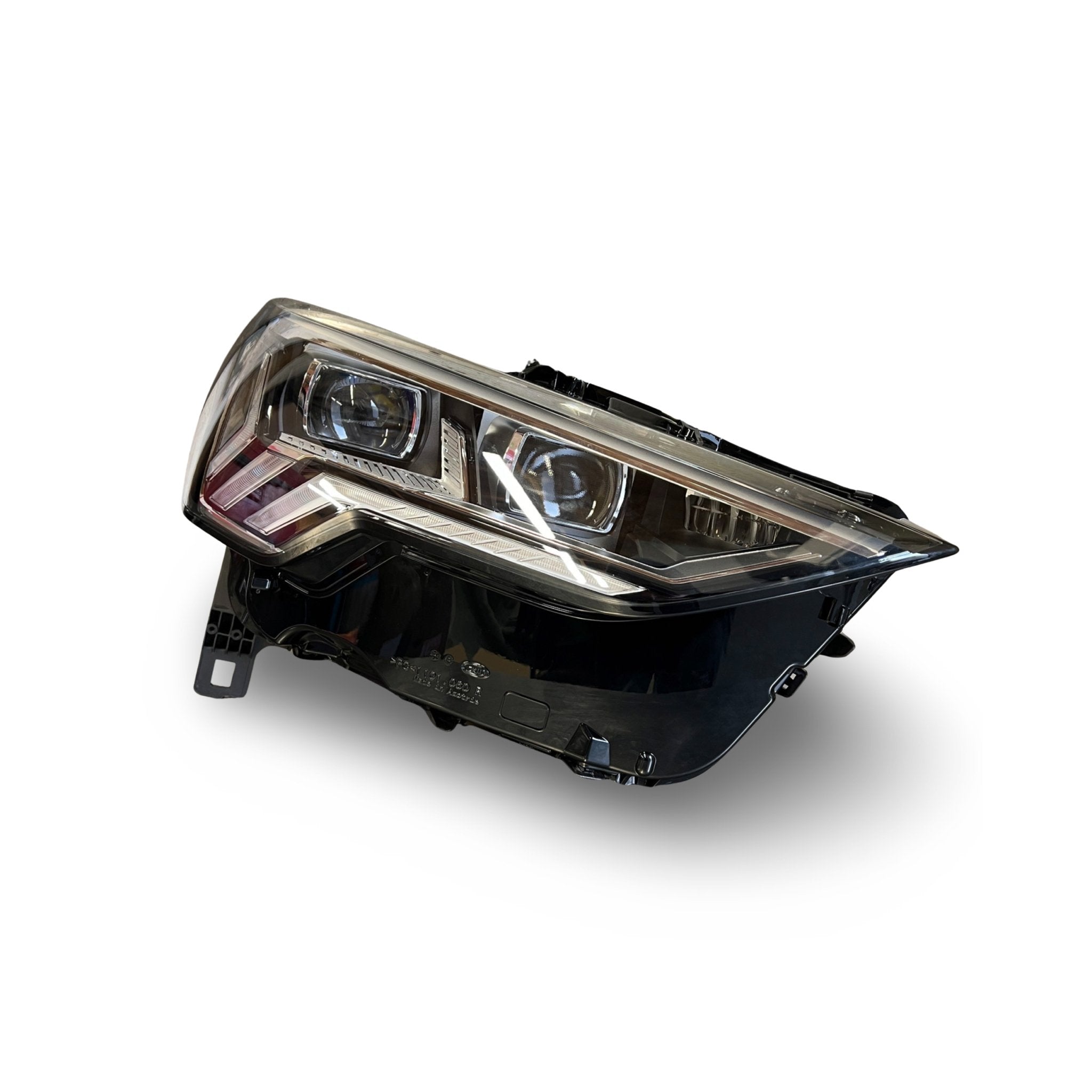 AUDI Q3 F3 right side matrix LED headlight – GERMAN PARTS