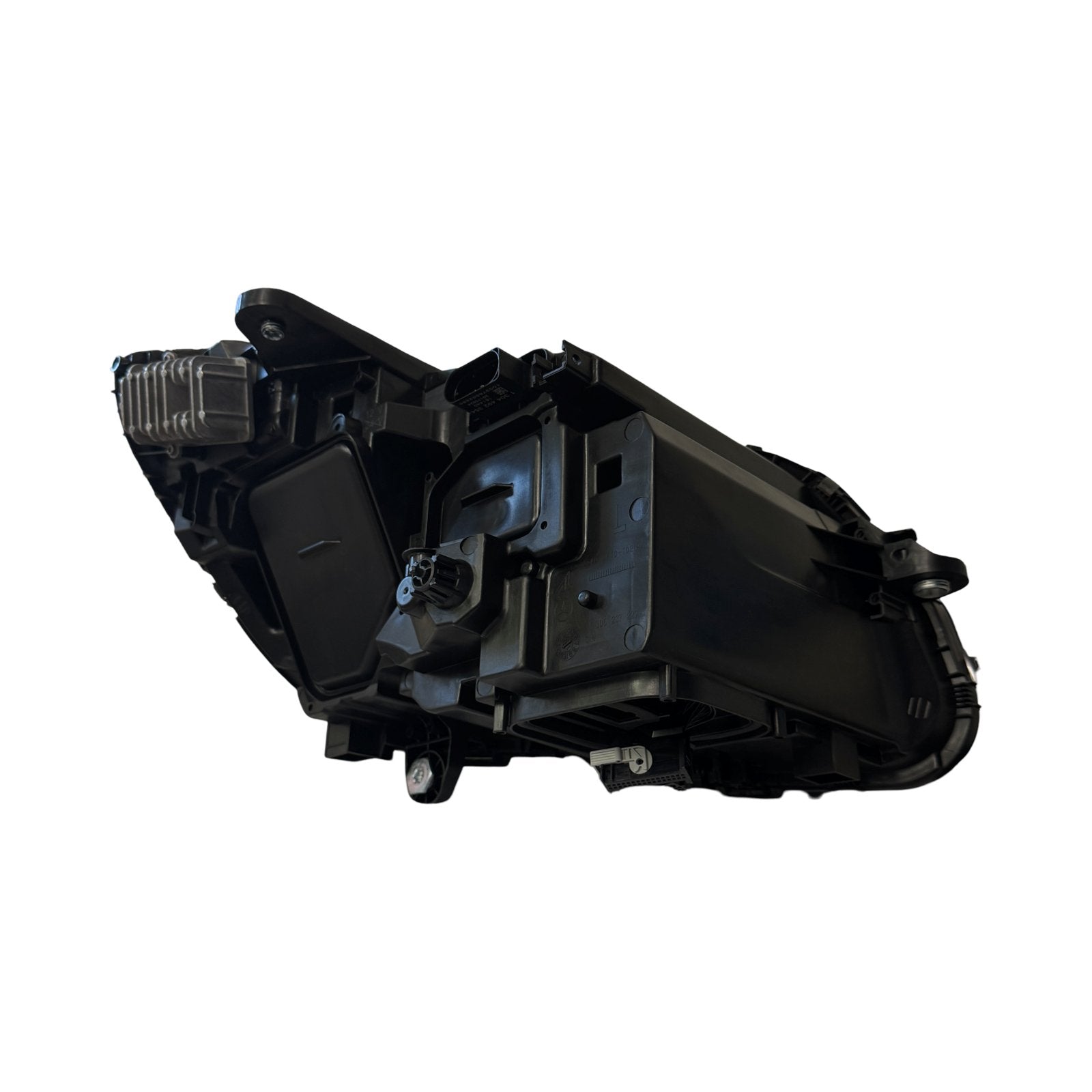 MERCEDES C CLASS W205 left headlight static LED A2059067503 – GERMAN PARTS